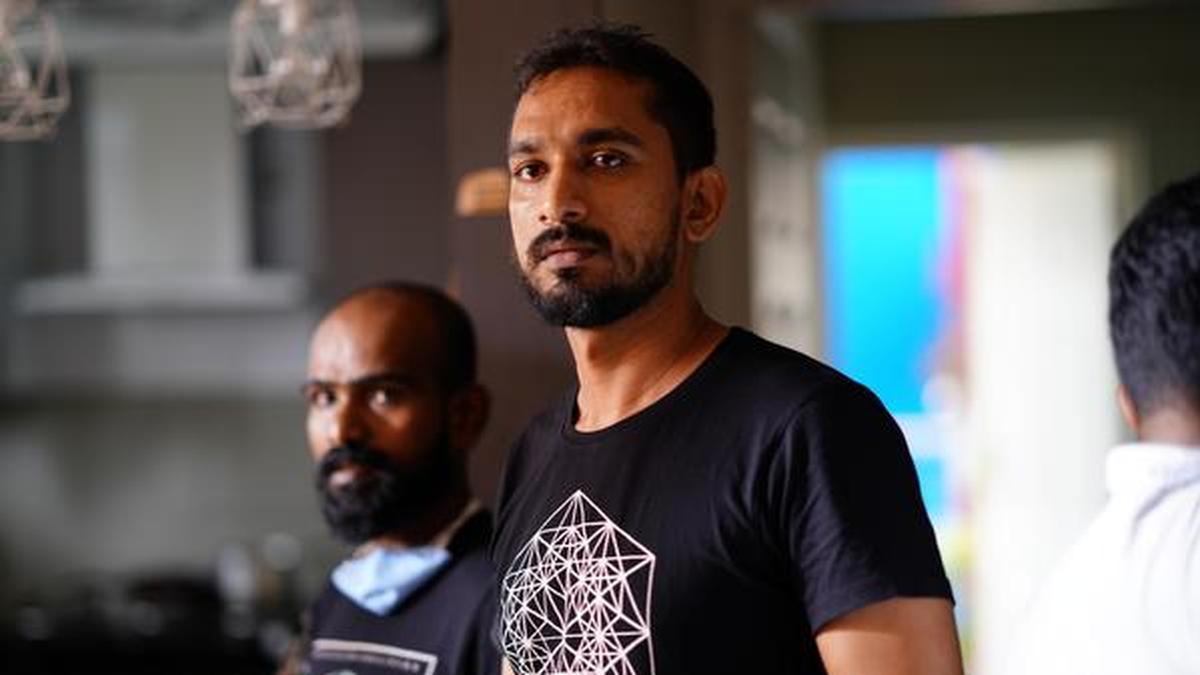 ‘Thallumaala’ director Khalid Rahman’s next announced - The Hindu